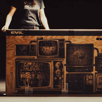 Rider Owned, Designed and Operated – Evil Bikes Global, S.L.